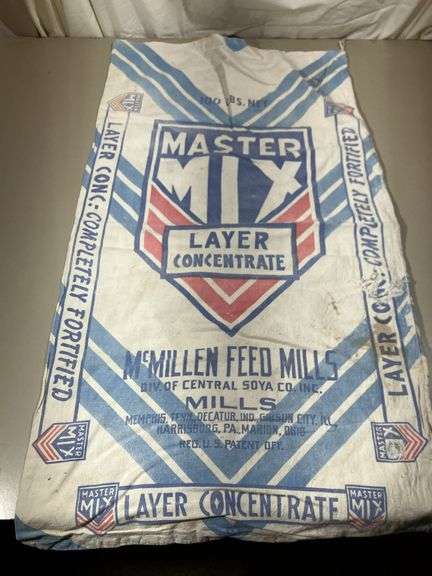 Vintage Master Mix Feed Sack - Auction Ohio