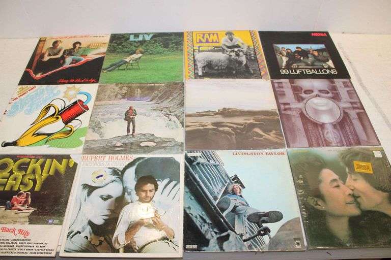 Amazing Collection of Vintage1970s-1980s Pop, Country, and R&B Vinyl ...