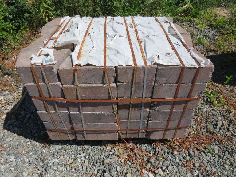 Topper Block - Auction Ohio