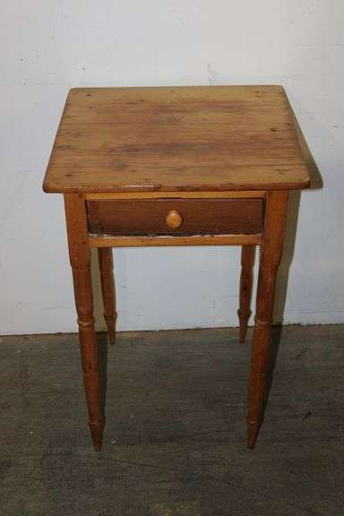 Antique Wood Side Table - Auction Ohio