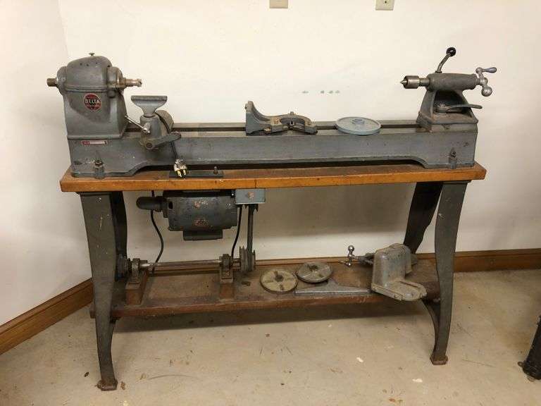 Delta Wood Lathe - Auction Ohio