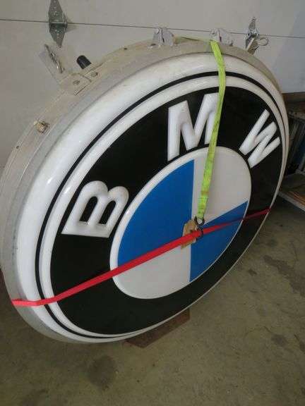 4' BMW sign - Auction Ohio