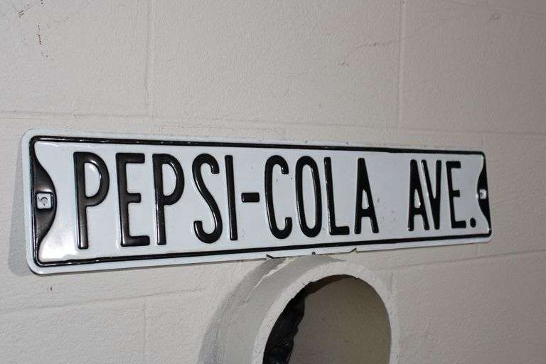 Pepsi Sign - Auction Ohio