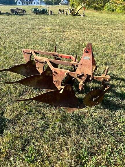 Ford Plow - Auction Ohio