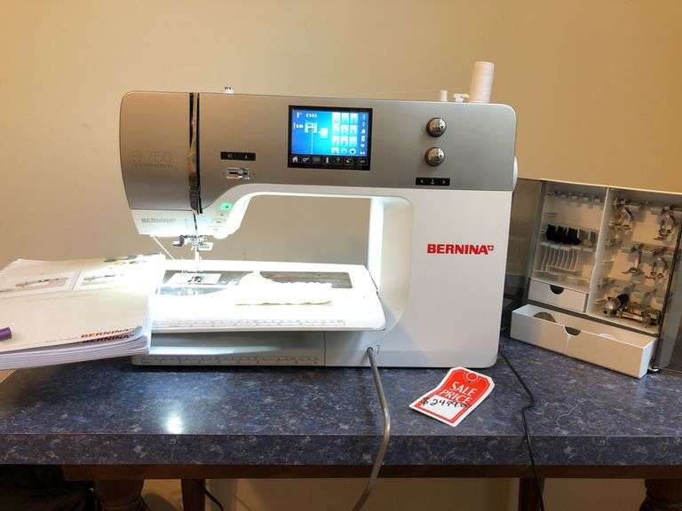 Bernina 750 QE Sewing Machine - Auction Ohio