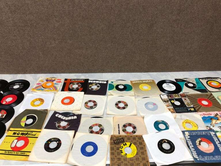 Vintage 45's Records - Auction Ohio