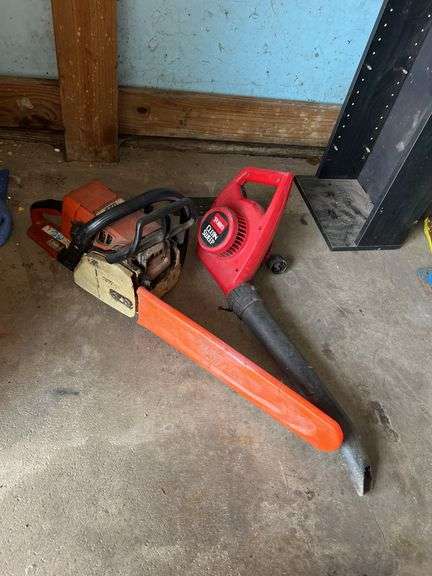 Stihl 023 Chainsaw and Toro Blower - Auction Ohio