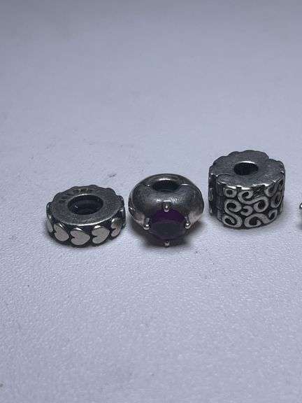 Pandora charms - Auction Ohio