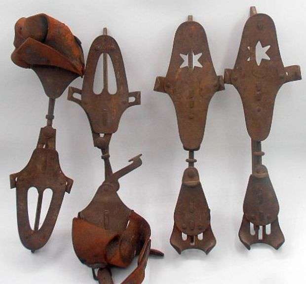 Antique Steel Ice Skates - Auction Ohio