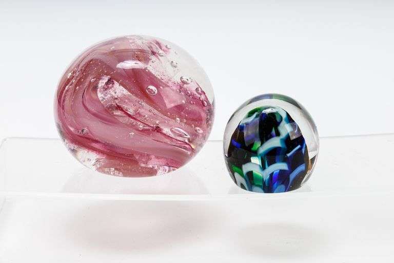 Signed Paperweights- Shawn Messenger and K.H. Boyer - Auction Ohio