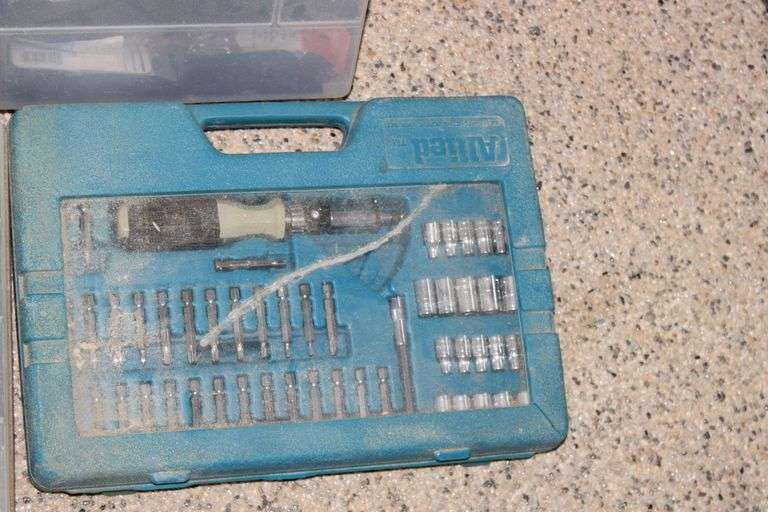 Hardware Organizers & Bits - Auction Ohio