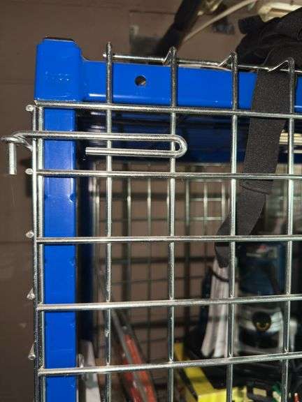 All Steel locking tool cage-large - Auction Ohio