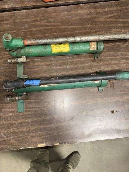 Hydraulic Hand Pumps - Auction Ohio