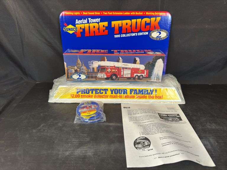 1995 Sunoco Fire Truck Display - Auction Ohio
