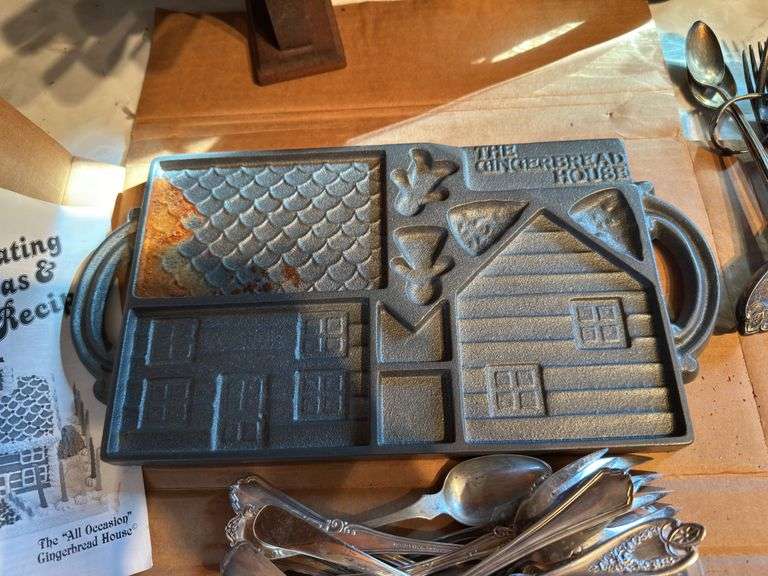 Cast gingerbread house mold, mini es and silver plate - Auction Ohio