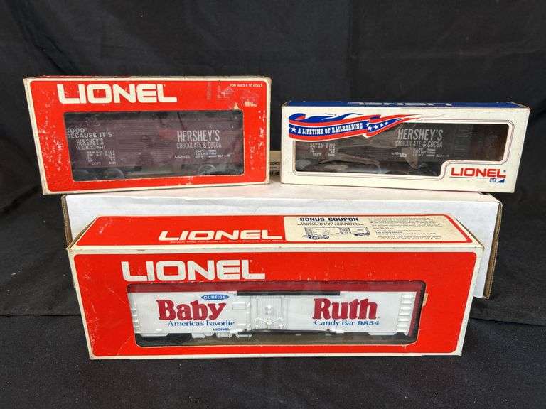 Lionel Hershey & Babe Ruth Box Cars - Auction Ohio