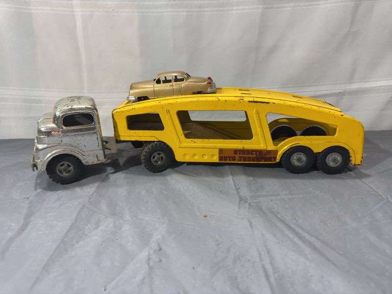 Structo Car Hauler - Auction Ohio