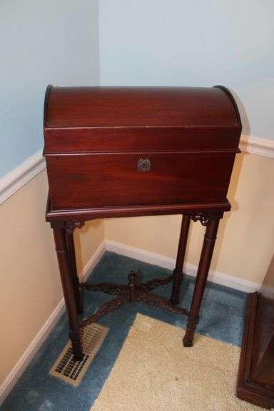 Wooden Chest Stand - Auction Ohio