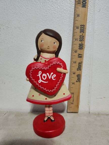 New Jenene ESC Vanessa Love Figure - Auction Ohio