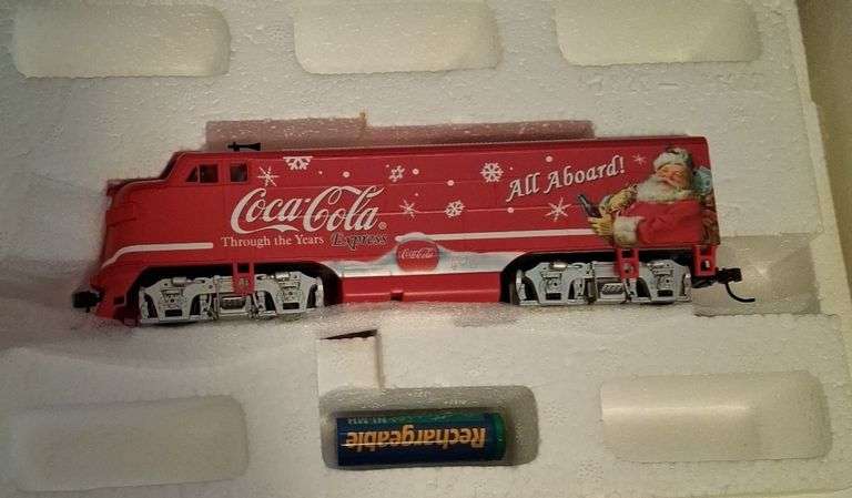 Coca-Cola Train Set - Auction Ohio