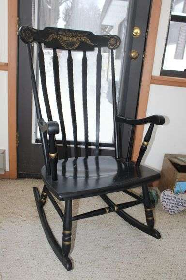 Colonial Rocking Chair - Auction Ohio