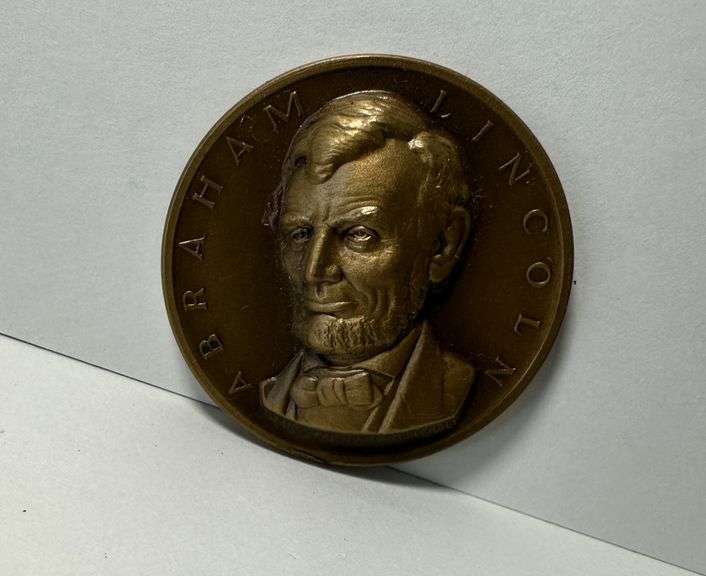 Abraham Lincoln Pins & Medal Lot - Auction Ohio