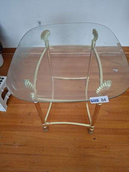 End Tables - Auction Ohio