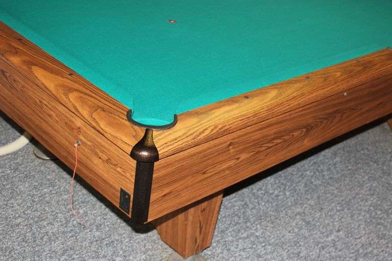 Kasson Pool Table - Auction Ohio