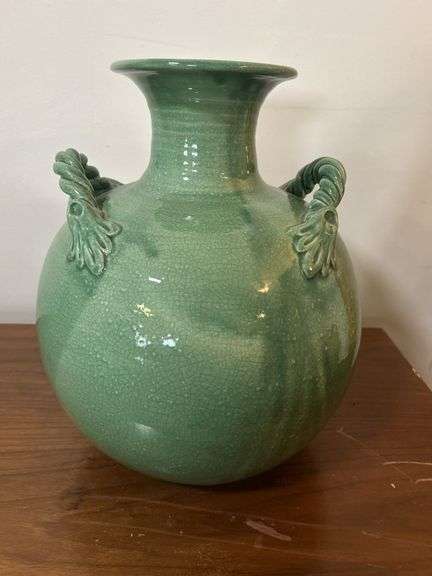 Ethan Allen Pottery Vase - Auction Ohio