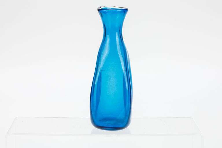 Blenko Blue Vase - Auction Ohio