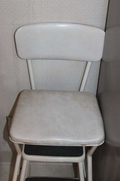 Step Stool - Auction Ohio