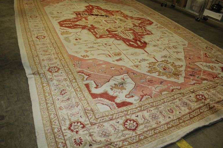 Persian Wool Rug - Auction Ohio