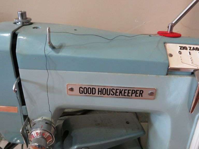 Vintage Good Housekeeper Sewing Machine with Case - Auction Ohio