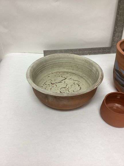 Handcrafted Pottery - Auction Ohio