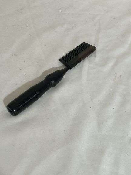 Antique Metal Hot Comb - Auction Ohio