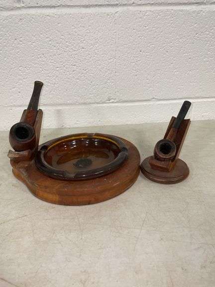 Pipe holder and pipes - Auction Ohio