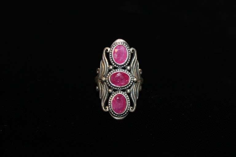 Sterling Silver & Pink Ruby Ring - Auction Ohio