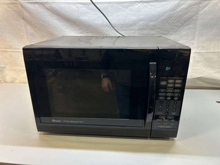 Amana Radarange Microwave Oven Model ACM1580AB - Auction Ohio