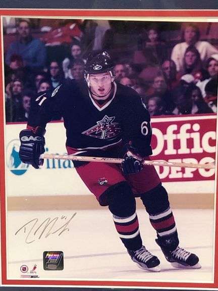 Framed Autographed Rick Nash - Auction Ohio