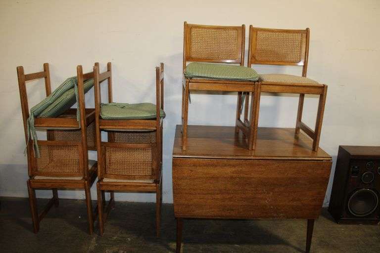 MCM Dining Set - Auction Ohio