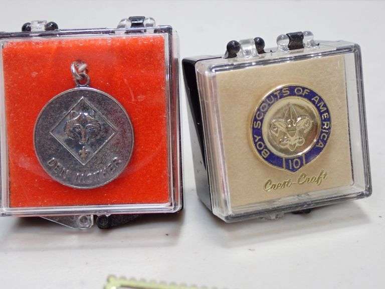 Vtg BSA Boy Scouts Cub Scouts Pins, Pendants, & RIng - Auction Ohio