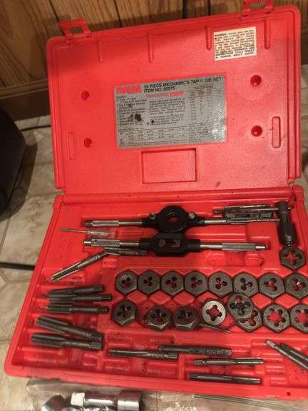 Sockets, wrenches and tap and die set - Auction Ohio