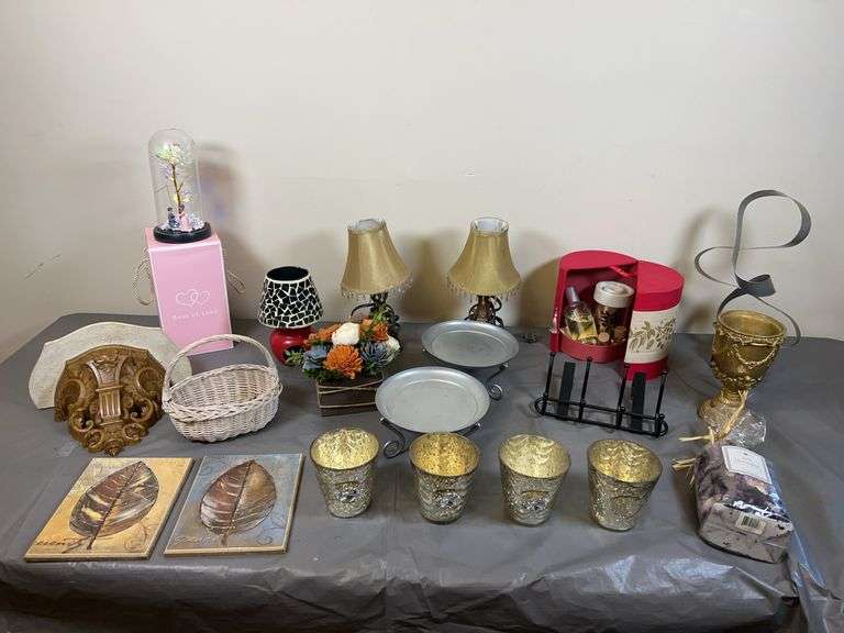 Home Decor Variety Lot - Auction Ohio