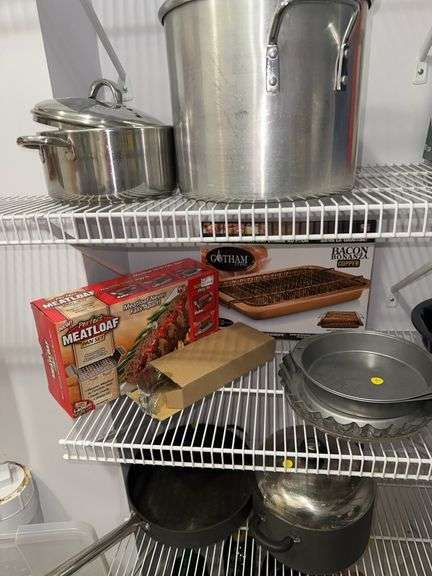 New meatloaf pan, bacon pan and more - Auction Ohio