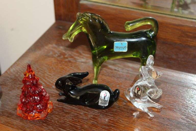 Viking & Pilgrim Glass Animal Figures & Tree - Auction Ohio