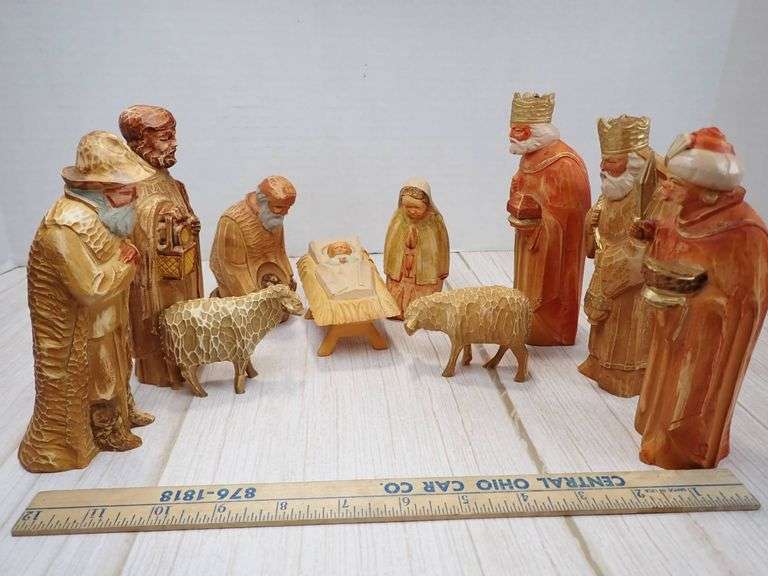 10pc Enesco Resin Nativity Figurine Set with Original Box - Auction Ohio