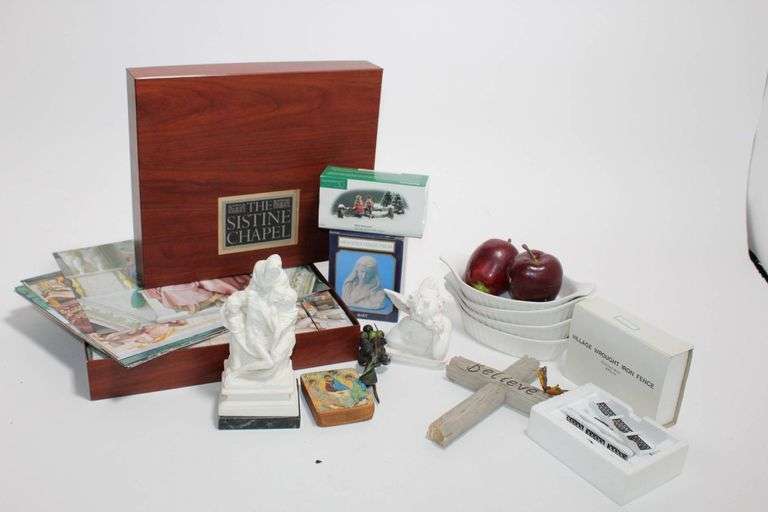 ITEMS INCLUDING PUZZLE, MINIATURE SCULPTURE, AND DECOR. - Auction Ohio