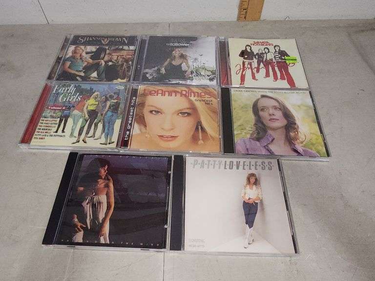 Assorted Cds Shannon Brown, Jennie Bomb, Sheryl Crow, Early Girls ...