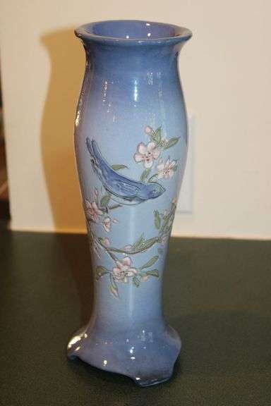 Rick Wisecarver Art Pottery Blue Floral Vase - Auction Ohio