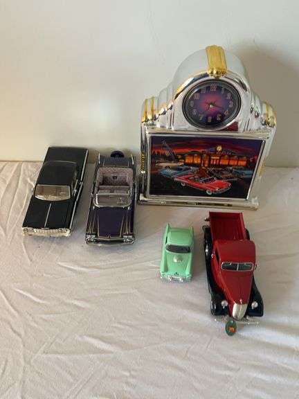 Retro-Style Clock and Five Die-Cast Model Cars Assortment - Auction Ohio